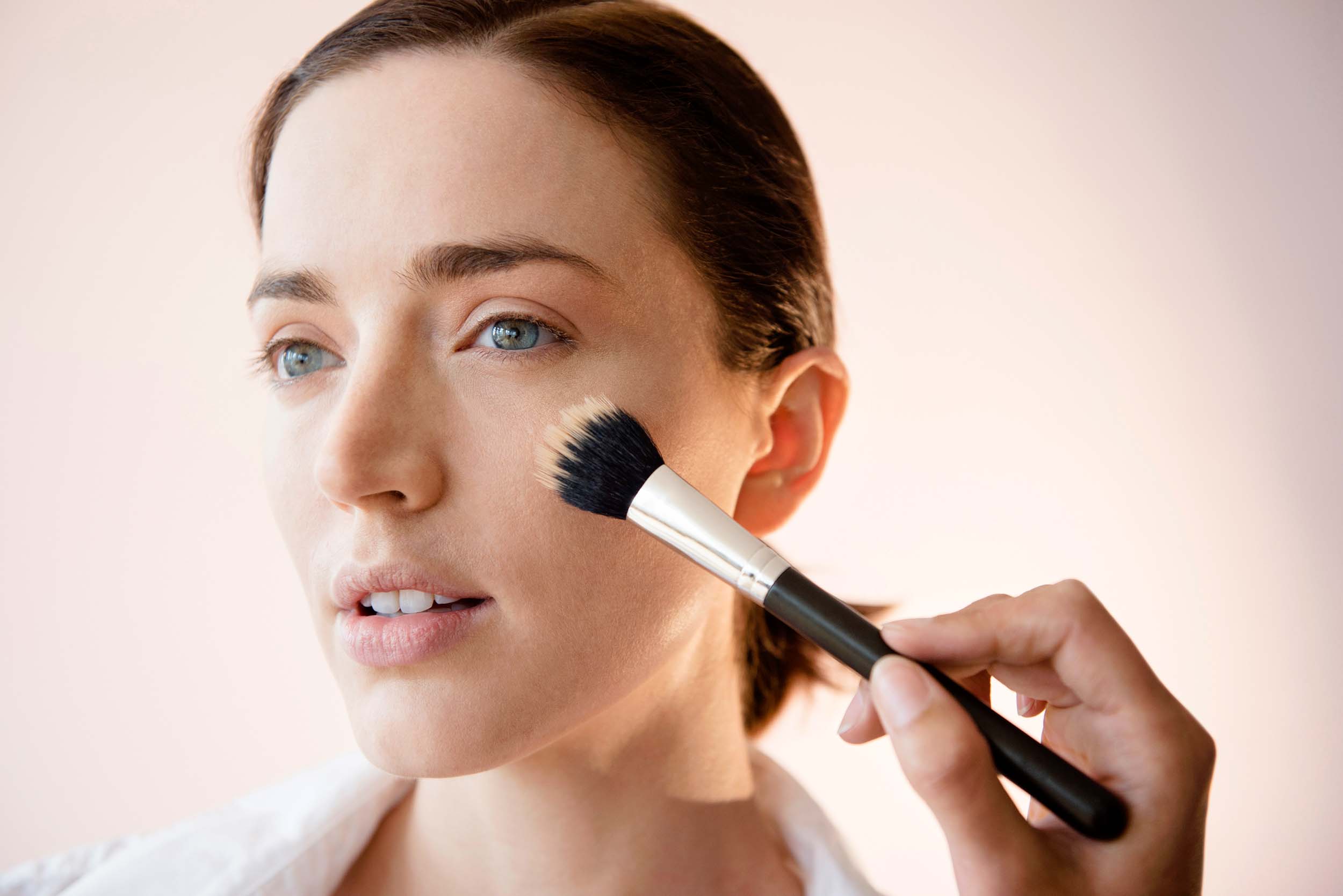 How To Get The Perfect Make-up Base - WOMAN